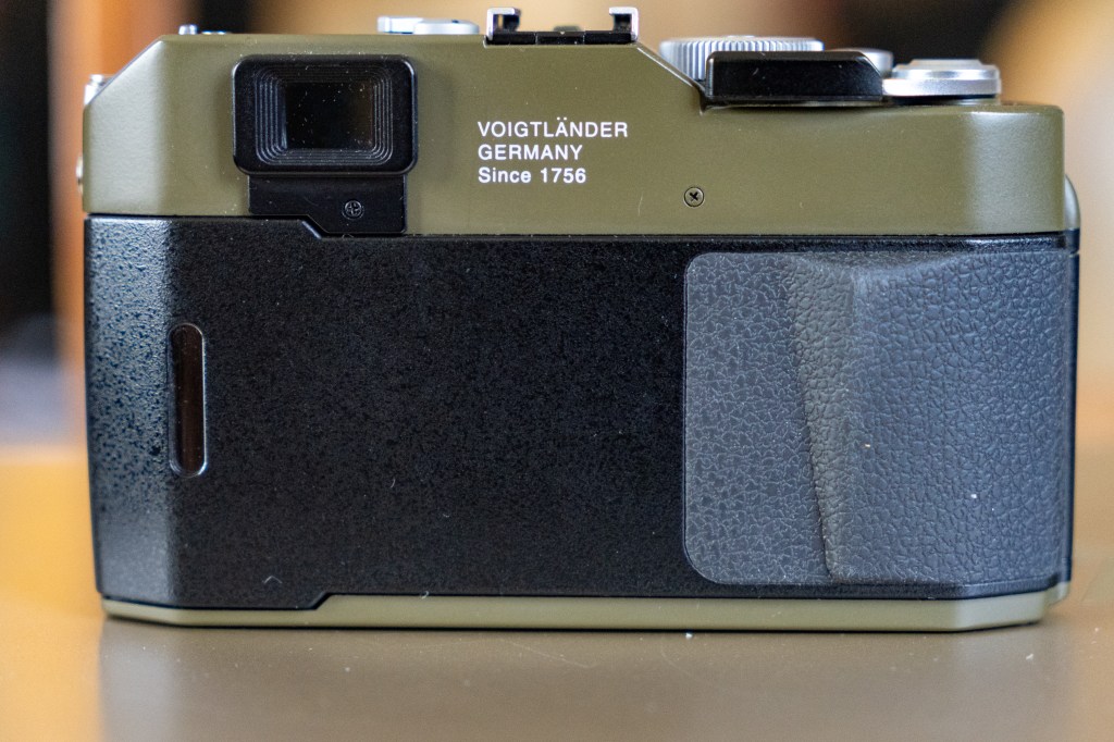 This Old Camera: Voigtlander Bessa R2 – Eric L. Woods